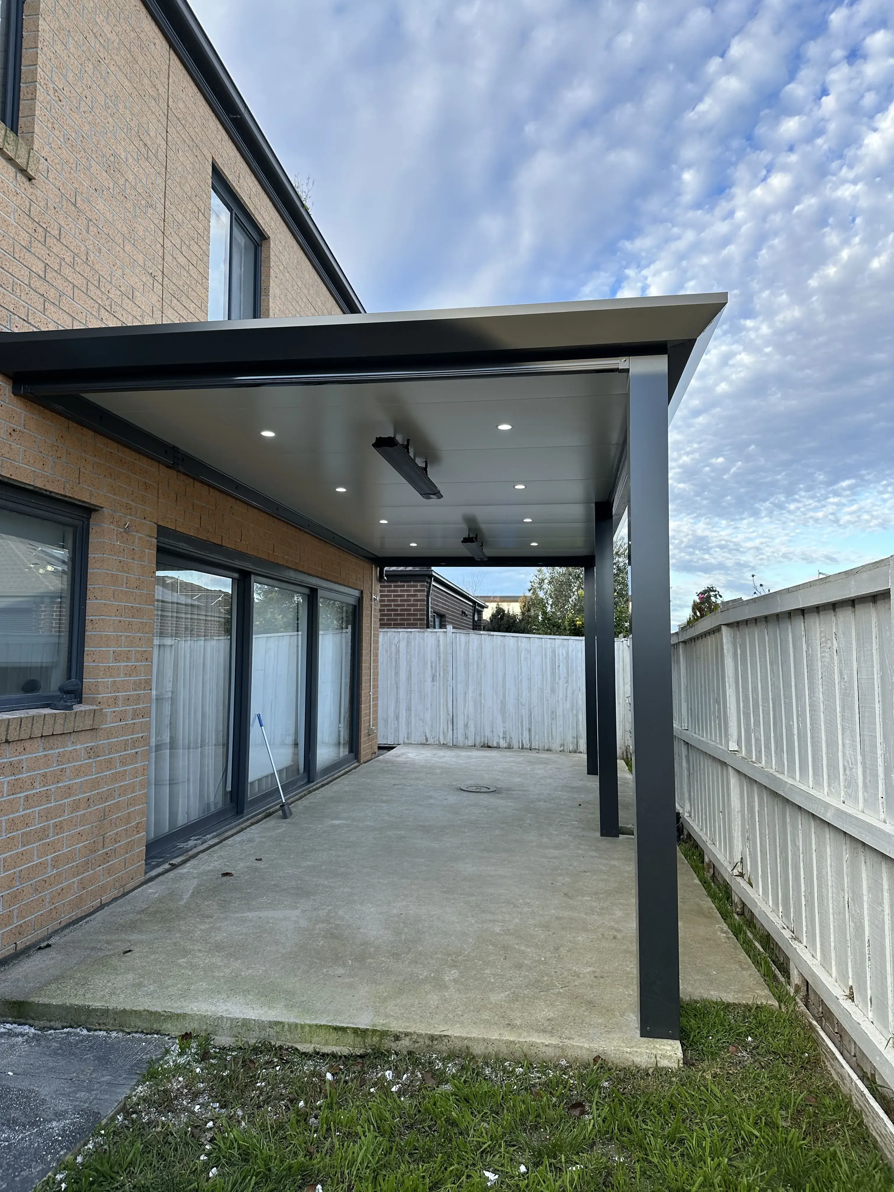 Melbourne Insulated Flat Cooldek Patio | Sam Outdoor Living